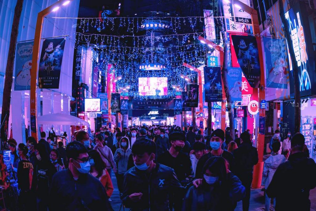Características de las pantallas LED de gran formato para publicidad